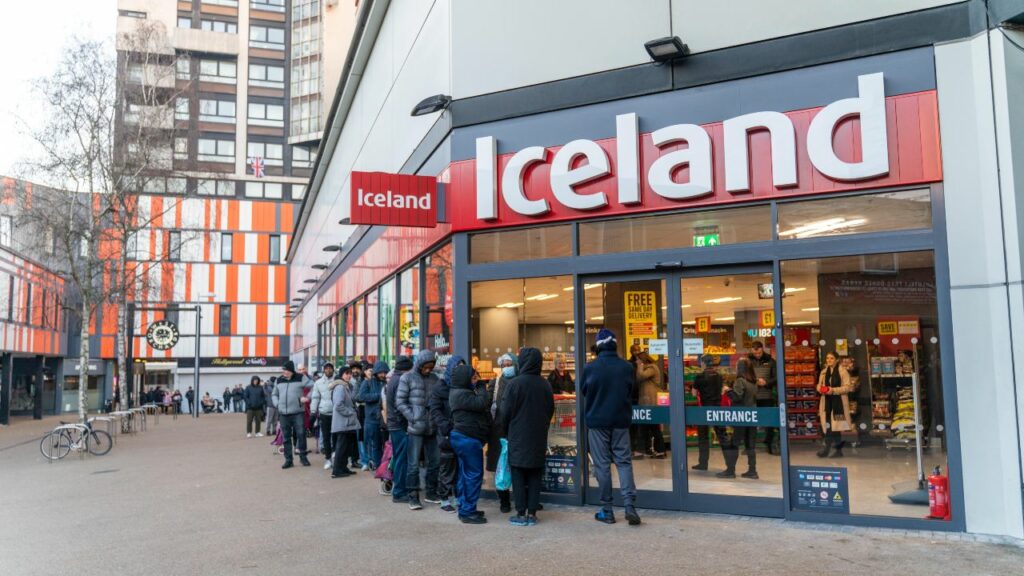 New Iceland Store Now Open - West Orchards
